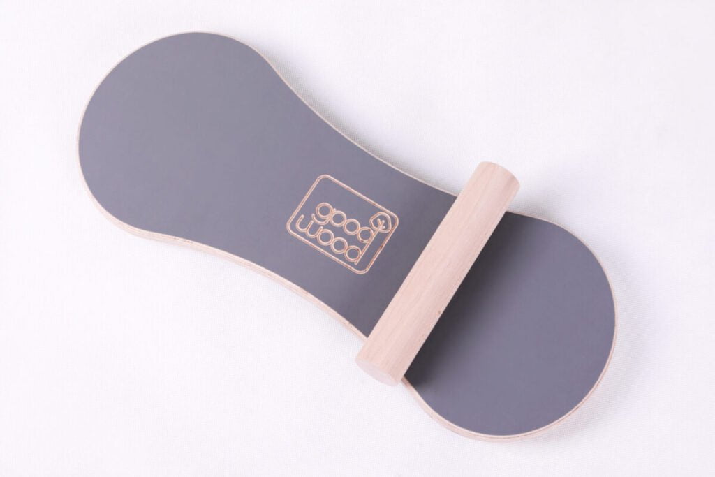 BALANCE BOARD / TRICK BOARD FOR KIDS- GOOD WOOD